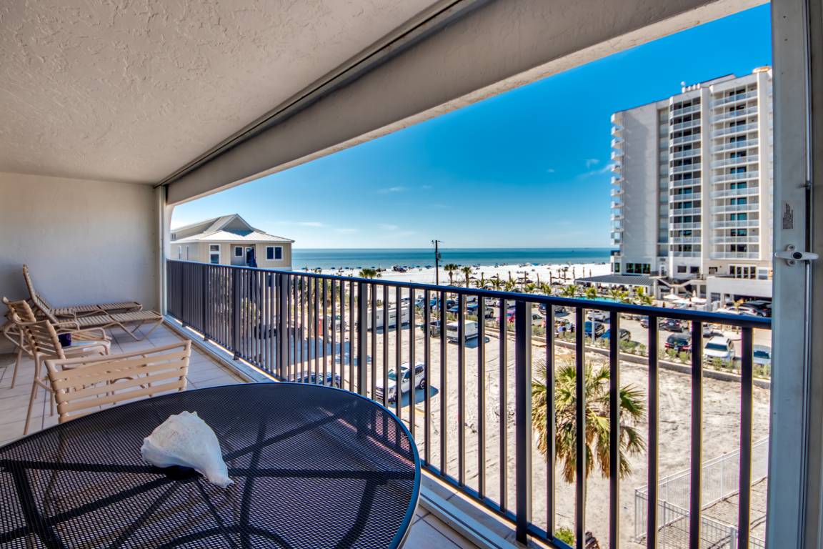 131 M² Apartment ∙ 2 Bedrooms ∙ 6 Guests - Fort Myers Beach, FL