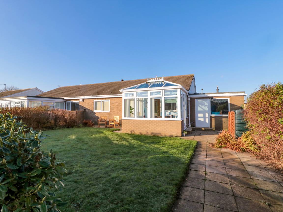 Cottage ∙ 2 Bedrooms ∙ 4 Guests - Alnmouth