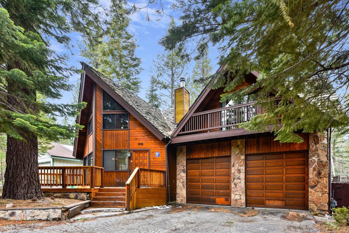202 M² House ∙ 4 Bedrooms ∙ 8 Guests - South Lake Tahoe, CA