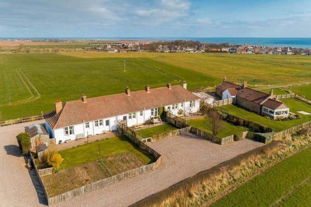 Cottage ∙ 2 Bedrooms ∙ 4 Guests - Anstruther