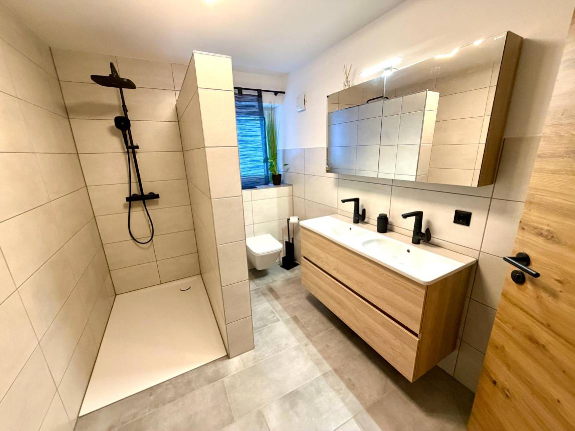 120 M² Ferienwohnung ∙ 6 Gäste - Bayerisch Eisenstein