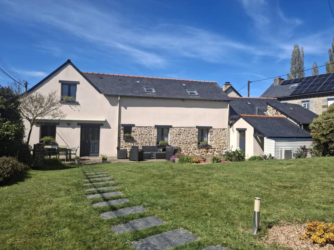 140 M² Gîte ∙ 5 Chambres ∙ 10 Personnes - Bretagne