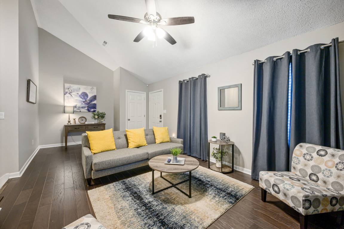 140 M² House ∙ 2 Bedrooms ∙ 4 Guests - Cartersville, GA