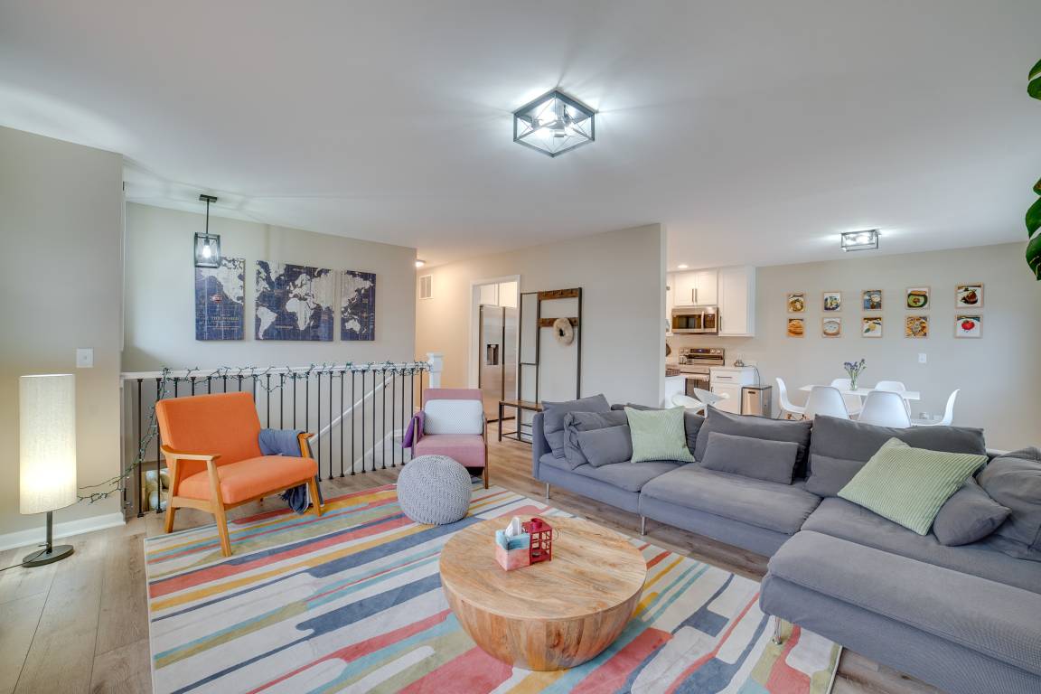 161 M² House ∙ 3 Bedrooms ∙ 6 Guests - Urbana, IL