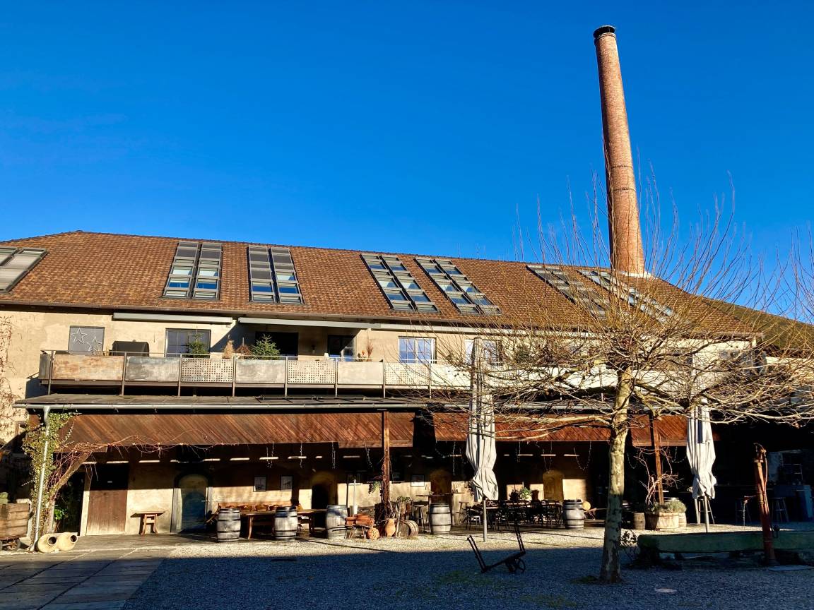 70 M² Ferienwohnung ∙ 2 Schlafzimmer ∙ 4 Gäste - Weilheim in Oberbayern