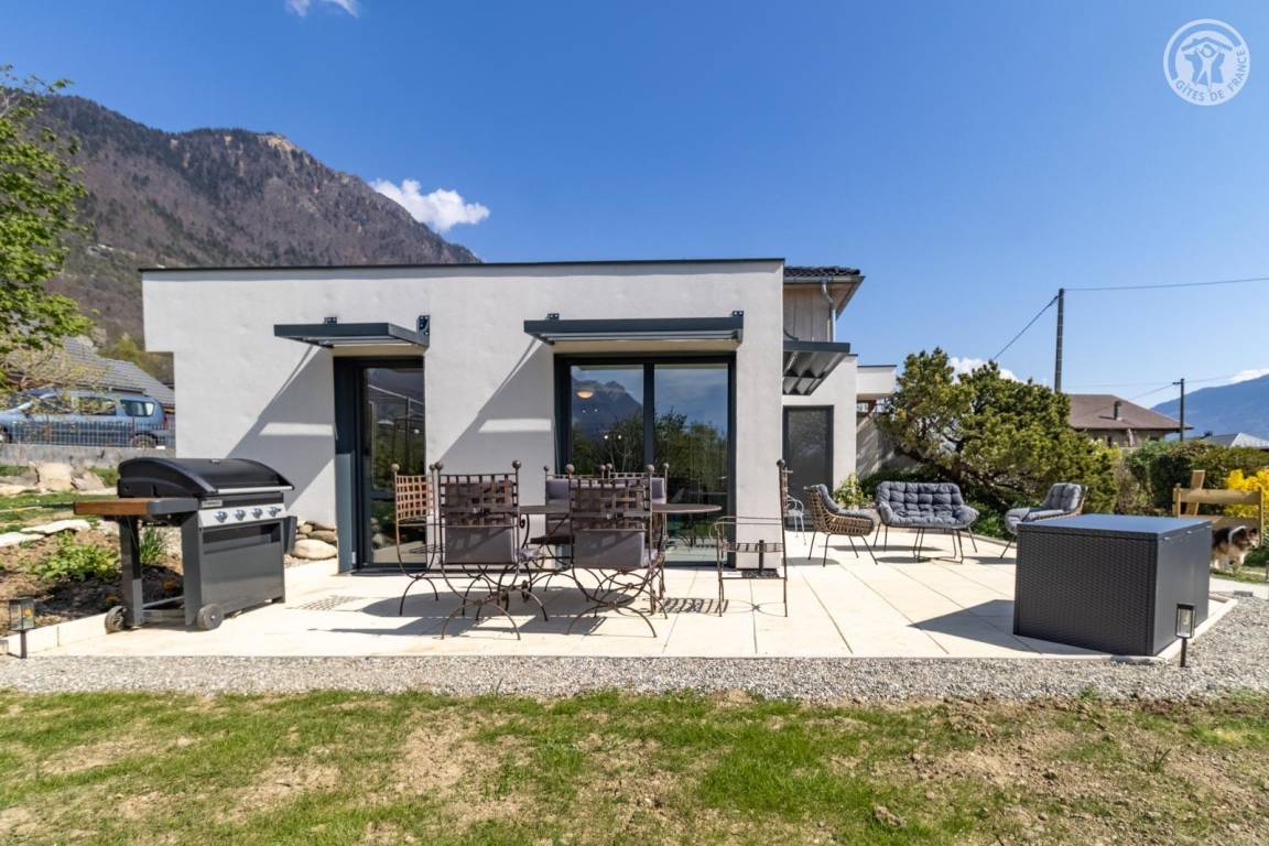83 M² Gîte ∙ 2 Chambres ∙ 6 Personnes - Albertville