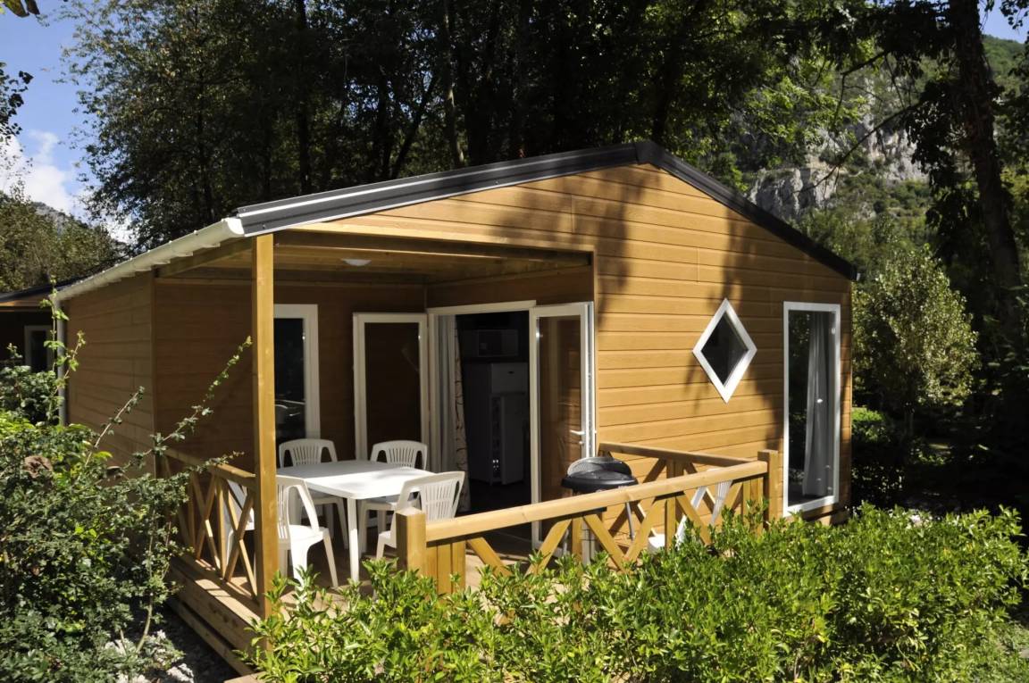 32 M² Chalet ∙ 3 Habitaciones ∙ 6 Huéspedes - Ariège