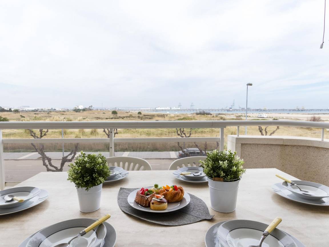65 M² Apartment ∙ 2 Bedrooms ∙ 4 Guests - Tarragona