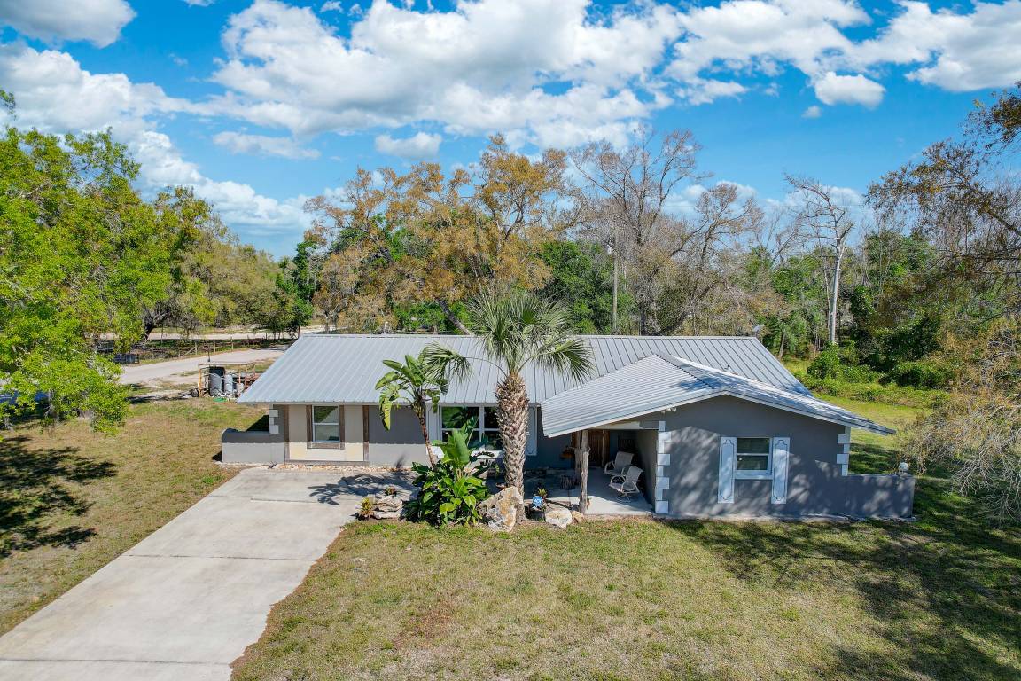 195 M² House ∙ 3 Bedrooms ∙ 8 Guests - Arcadia, FL