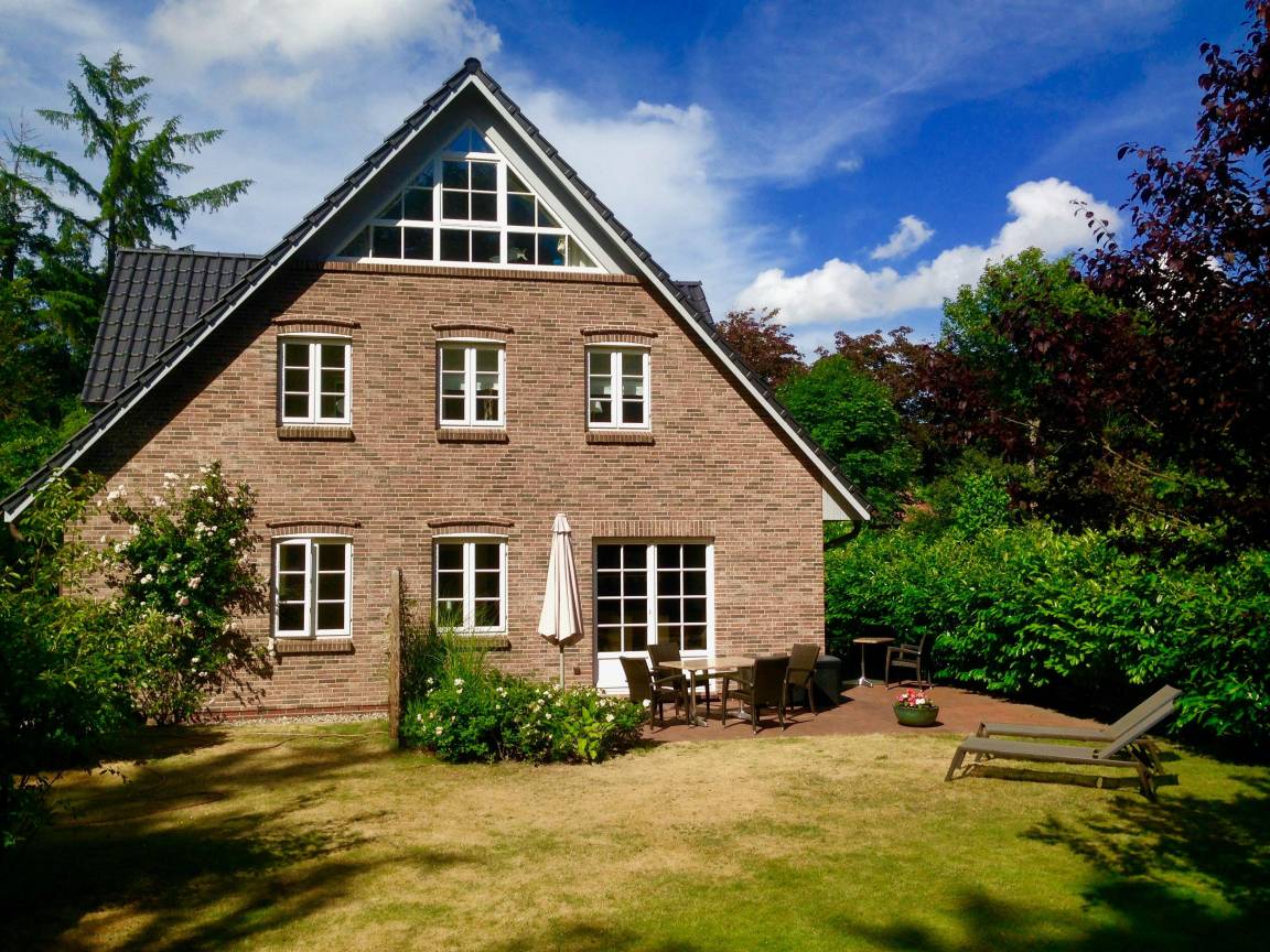 120 M² House ∙ 2 Bedrooms ∙ 5 Guests - Wyk auf Föhr