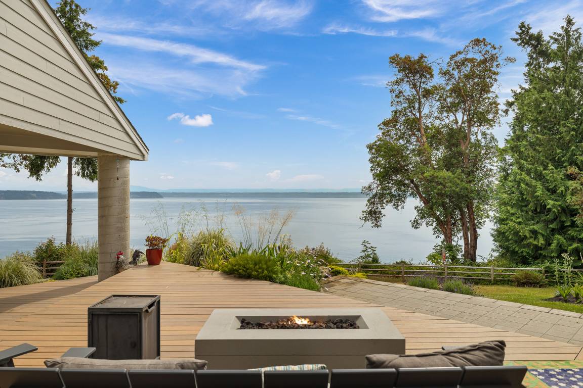251 M² House ∙ 3 Bedrooms ∙ 6 Guests - The Point Casino & Hotel