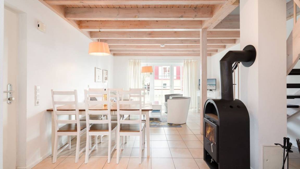 84 M² Ferienhaus ∙ 3 Schlafzimmer ∙ 6 Gäste - Neustadt in Holstein