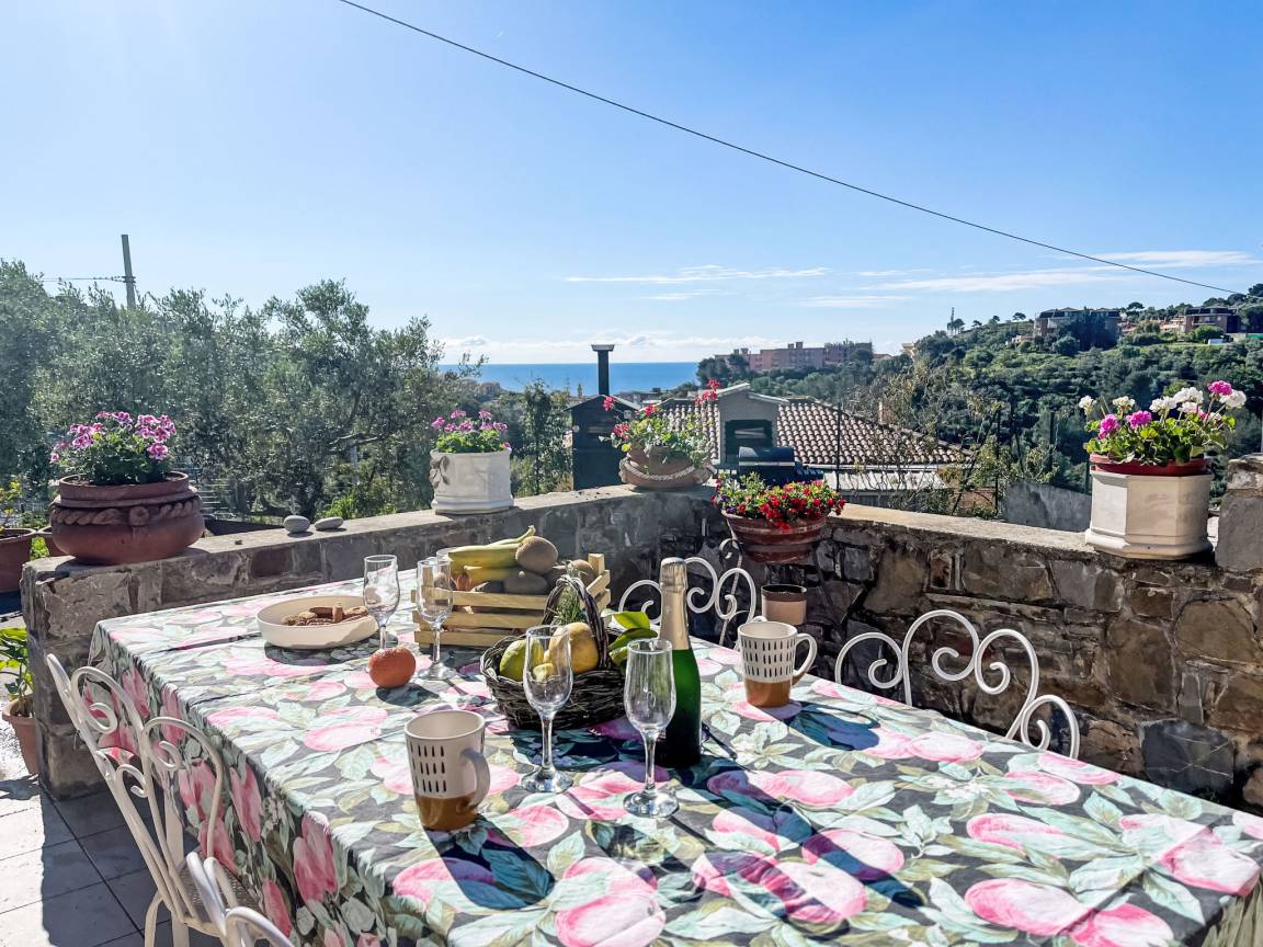 60 M² Appartamento Vacanza ∙ 2 Camere Da Letto ∙ 4 Ospiti - San Lorenzo al Mare