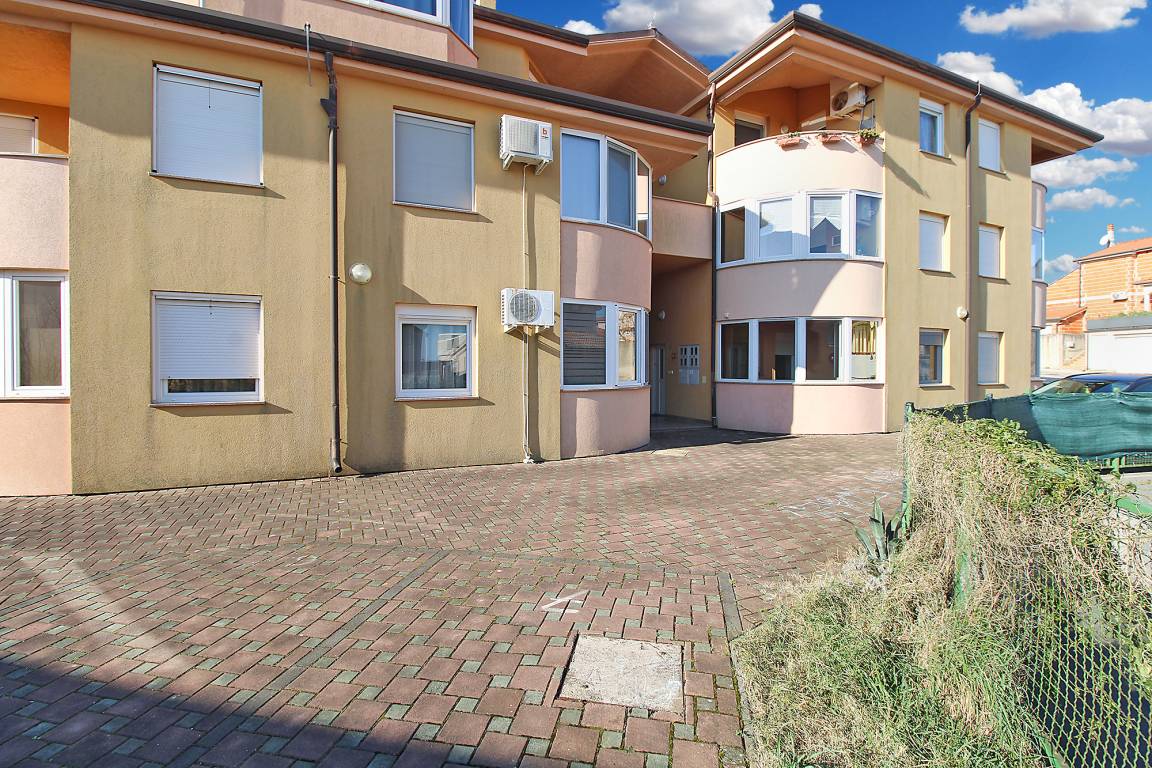 56 M² Ferienwohnung ∙ 1 Schlafzimmer ∙ 4 Gäste - Ližnjan