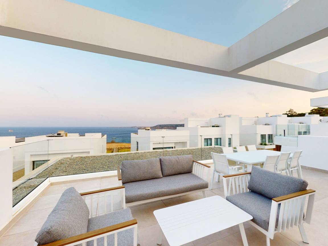 350 M² House ∙ 4 Bedrooms ∙ 8 Guests - Protaras