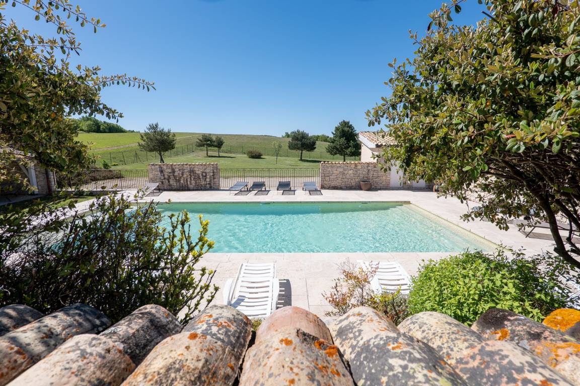 100 M² Appartement ∙ 3 Chambres ∙ 6 Personnes - Montbrun-les-Bains