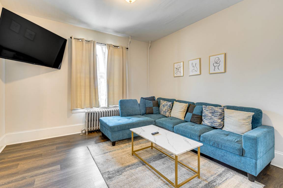 111 M² Apartamento ∙ 3 Habitaciones ∙ 8 Huéspedes - Stroudsburg
