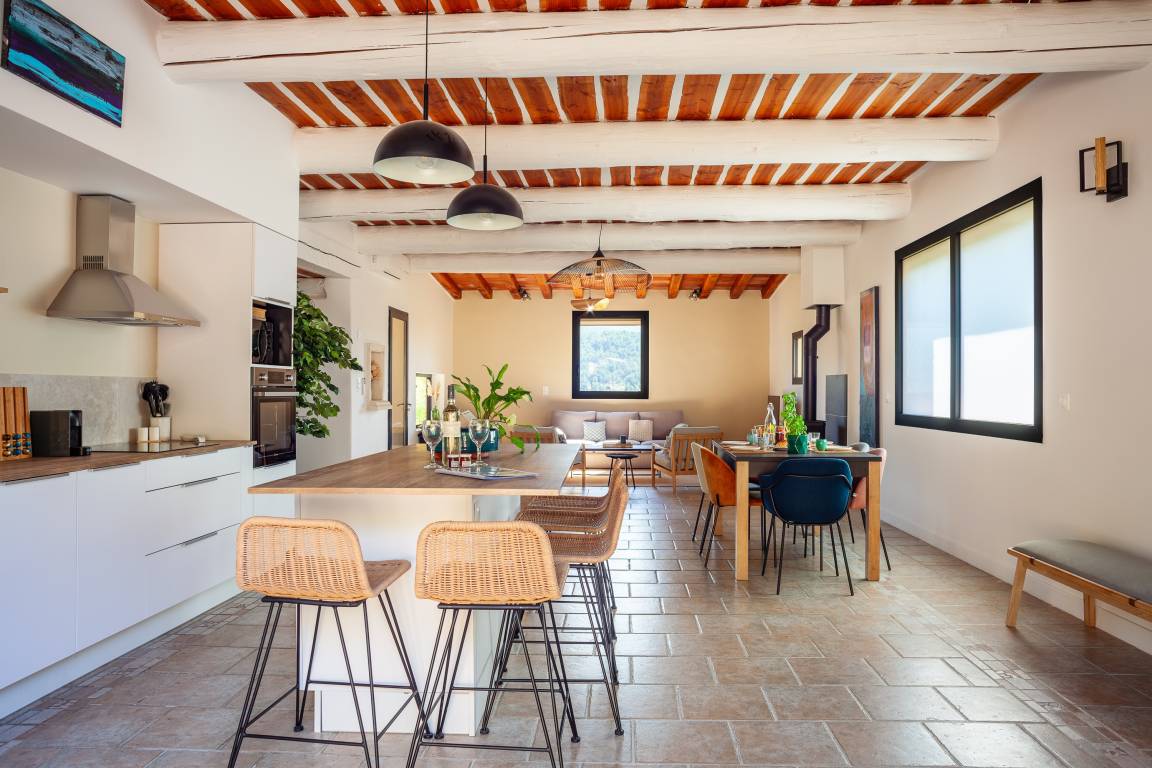 140 M² Maison De Vacances ∙ 3 Chambres ∙ 7 Personnes - Auriol