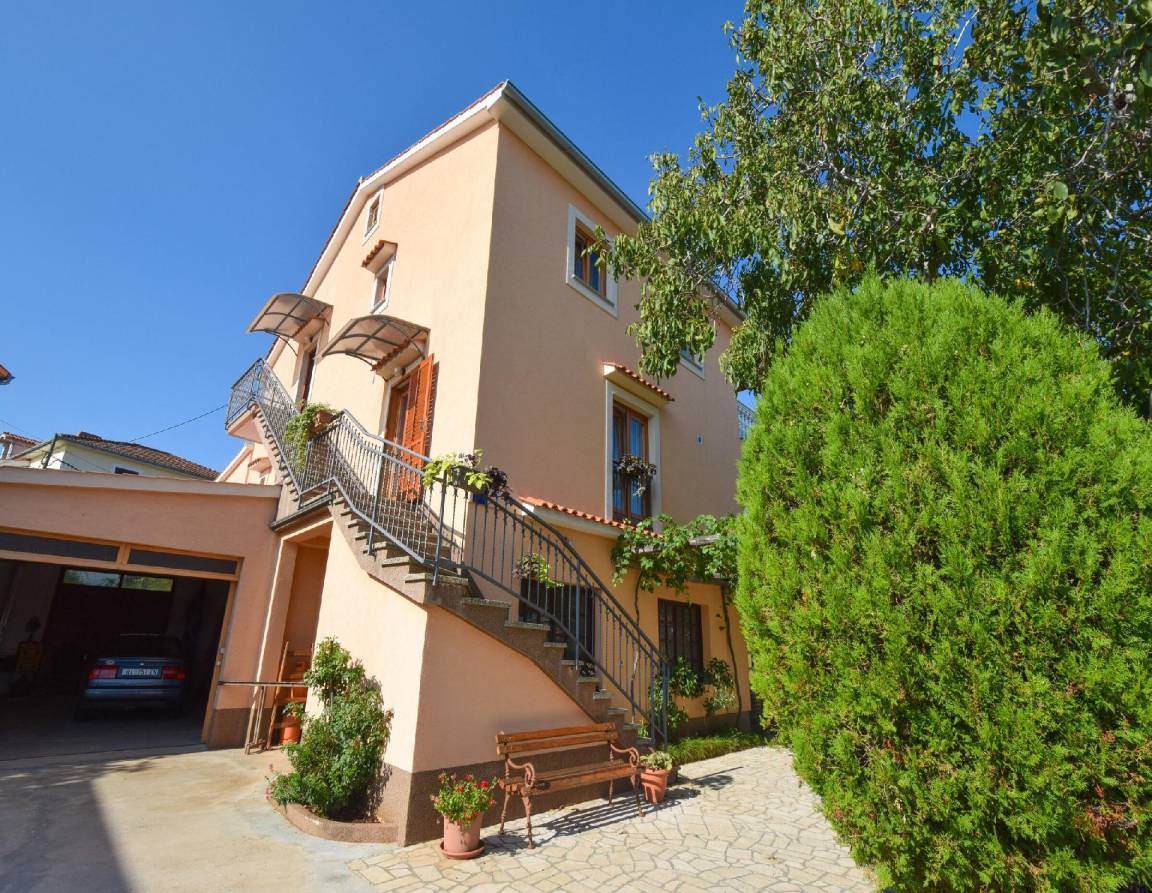 60 M² Apartment ∙ 2 Bedrooms ∙ 5 Guests - Malinska