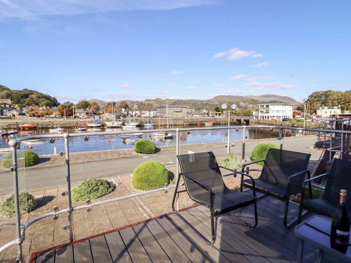 Cottage ∙ 2 Bedrooms ∙ 4 Guests - Beddgelert