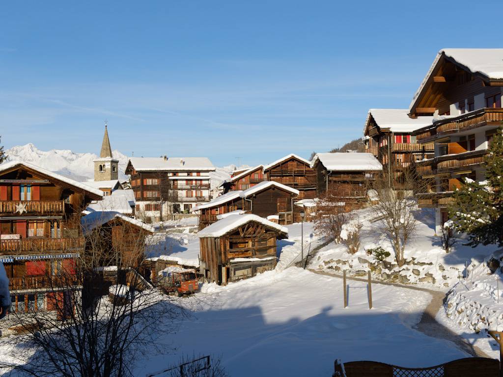 Apartment ∙ 2 Bedrooms ∙ 4 Guests - Saas-Grund