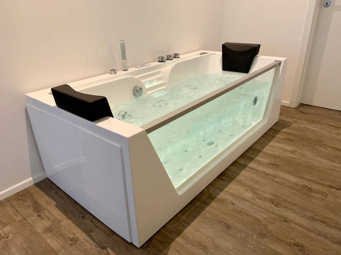 100 M² Apartment ∙ 1 Bedroom ∙ 4 Guests - Durach