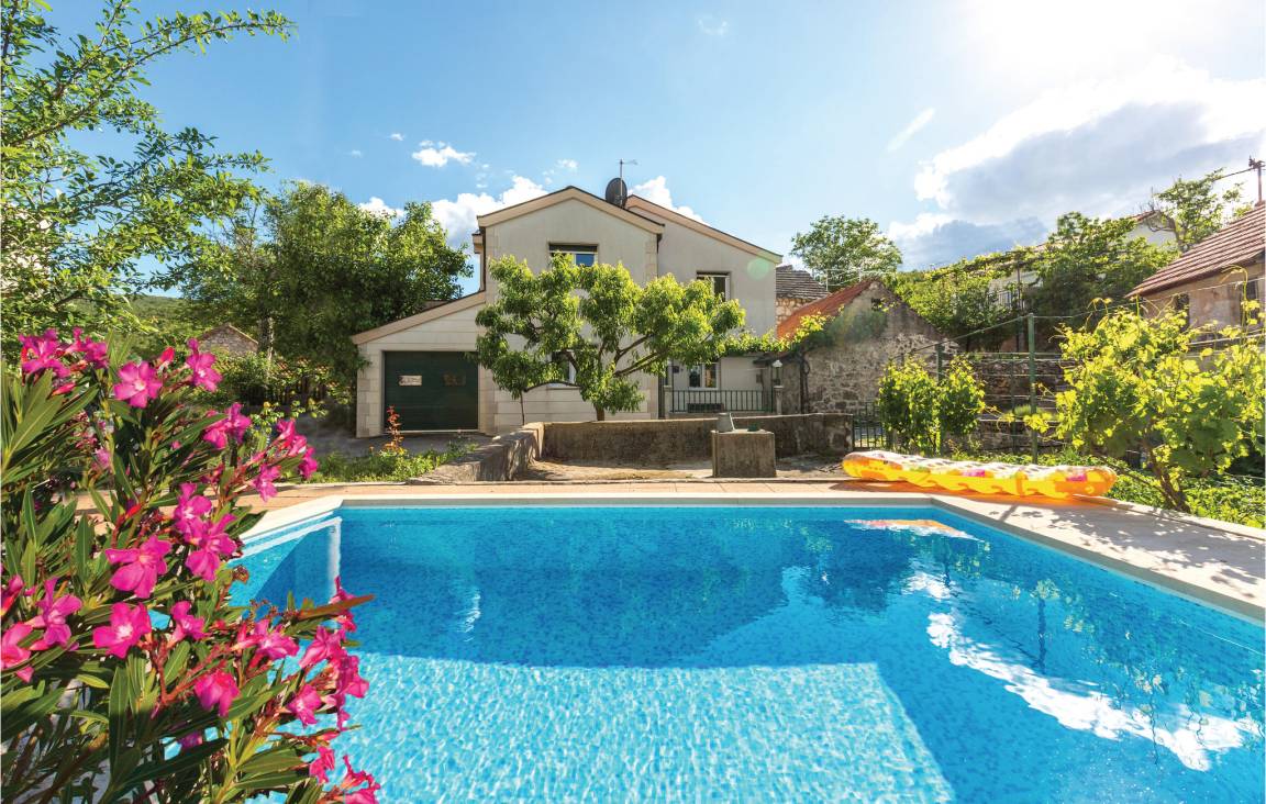 120 M² Casa ∙ 2 Habitaciones ∙ 6 Huéspedes - Makarska Riviera