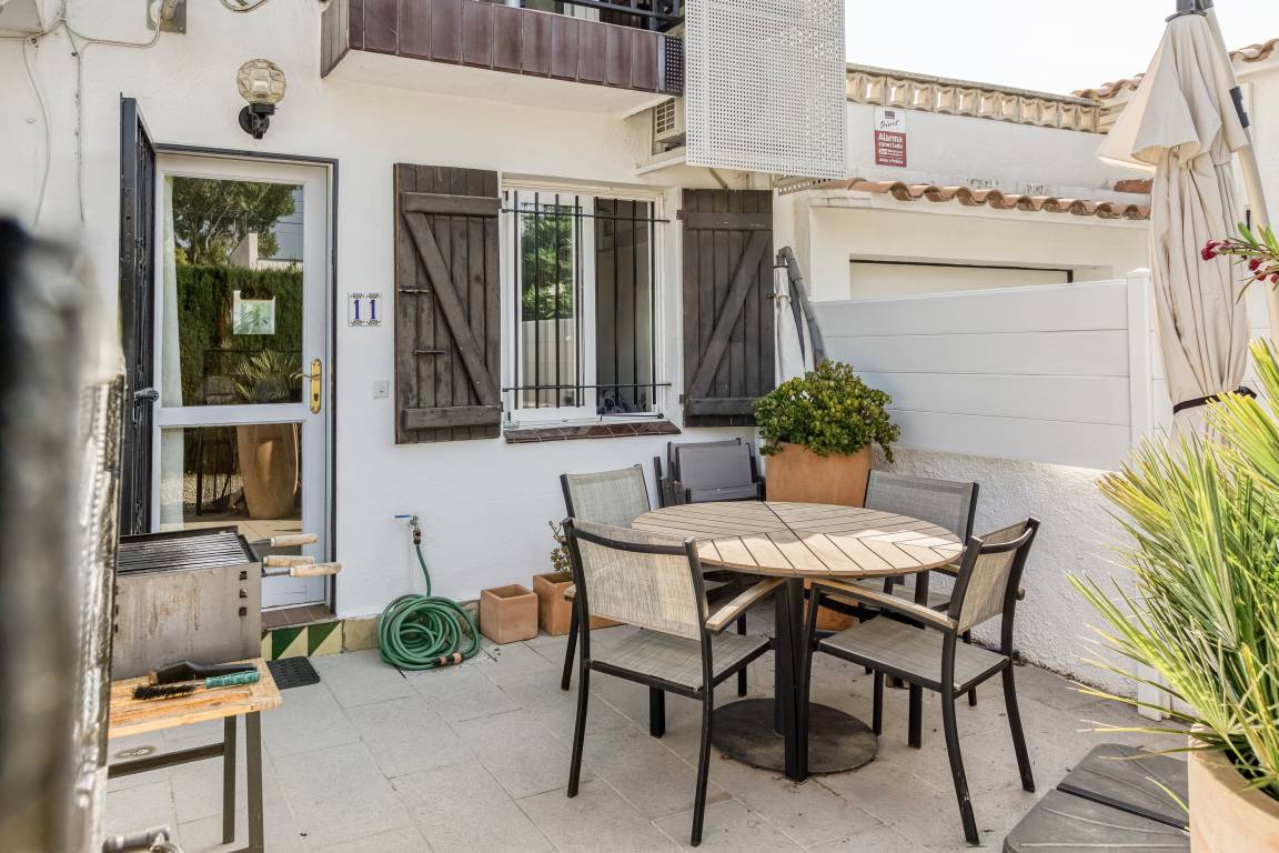 60 M² Apartamento ∙ 2 Habitaciones ∙ 5 Huéspedes - Ampuriabrava