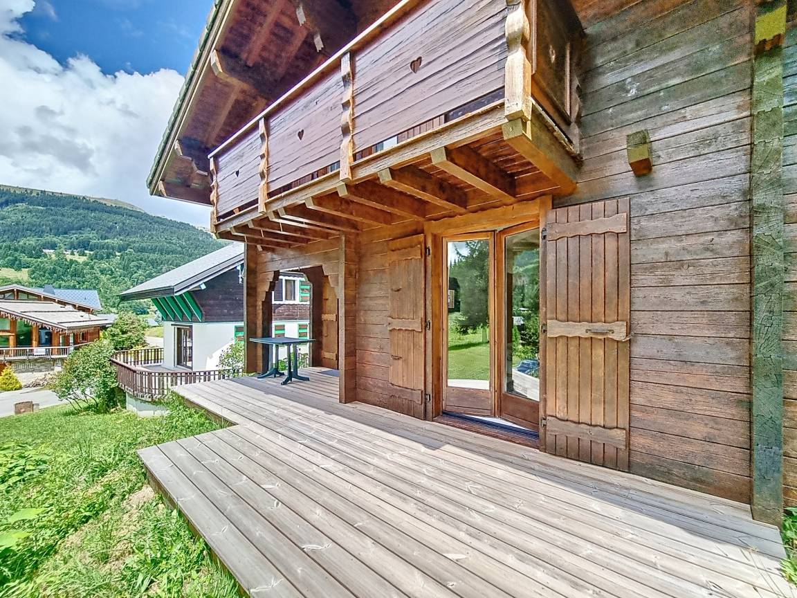 90 M² Chalet ∙ 4 Bedrooms ∙ 8 Guests - Les Gets