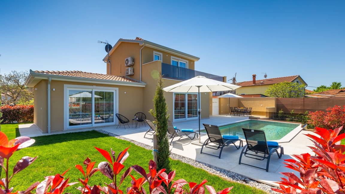 120 M² Villa ∙ 2 Bedrooms ∙ 4 Guests - Motovun