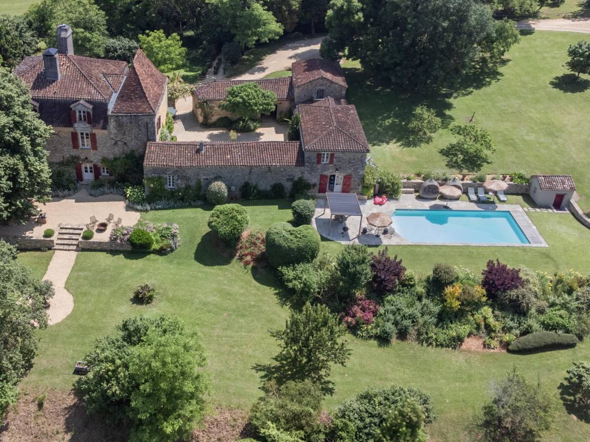 90 M² Casa ∙ 2 Habitaciones ∙ 4 Huéspedes - Fumel