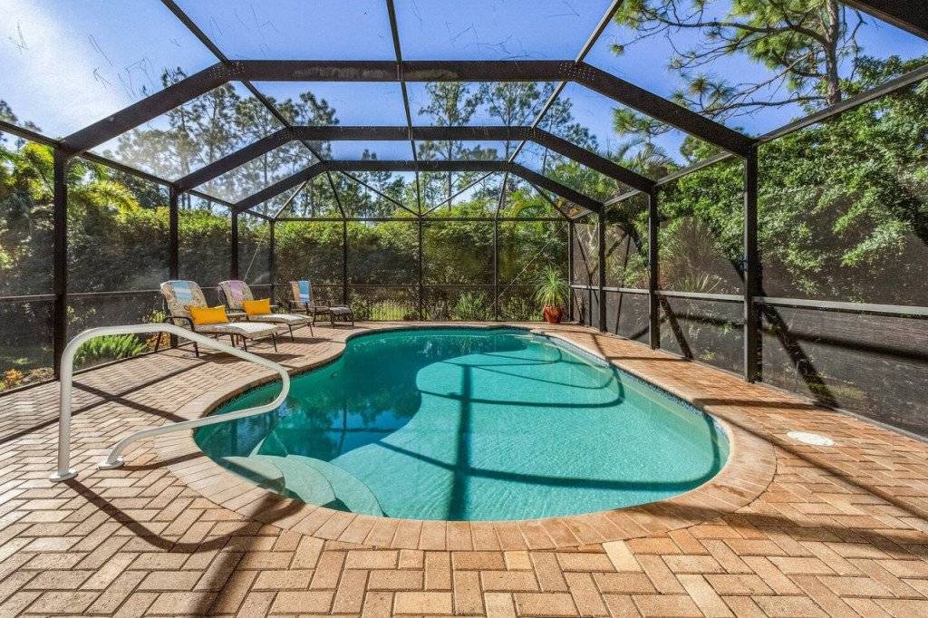 Villa ∙ 3 Habitaciones ∙ 5 Huéspedes - Lehigh Acres, FL