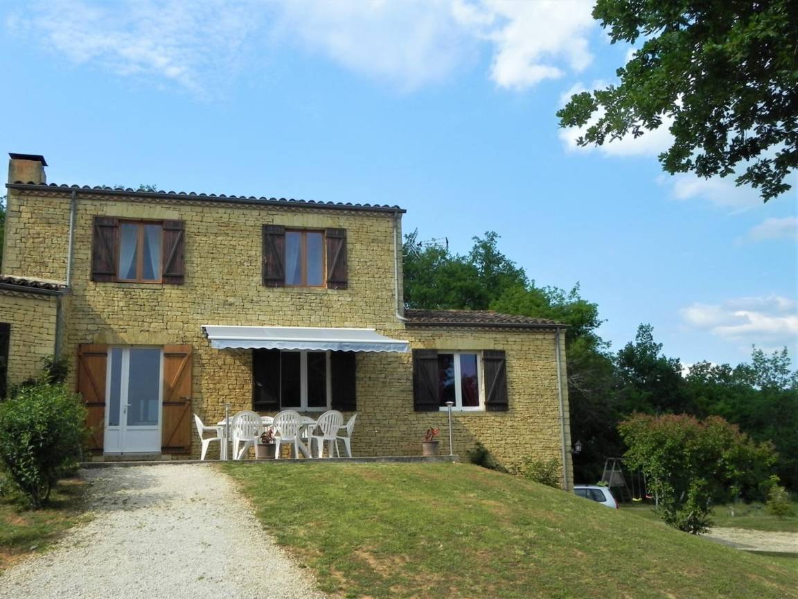 140 M² Cottage ∙ 4 Bedrooms ∙ 8 Guests - Dordogne