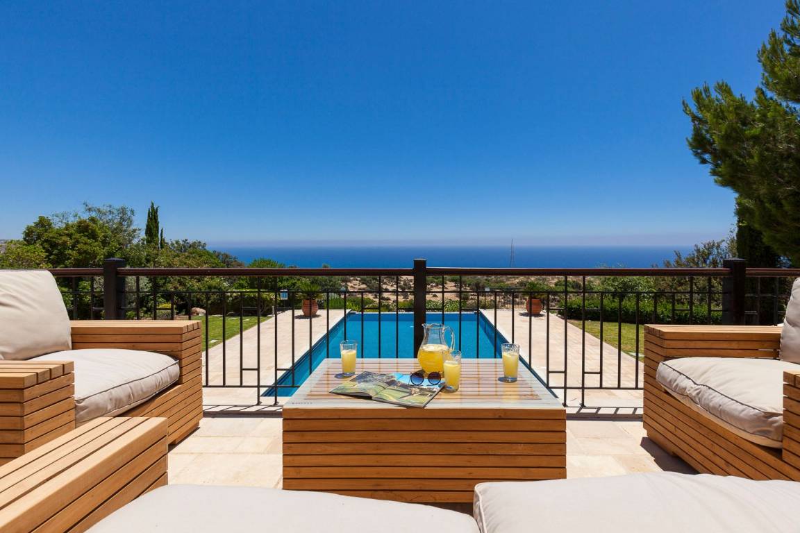 Resort ∙ 3 Bedrooms ∙ 6 Guests - Cyprus