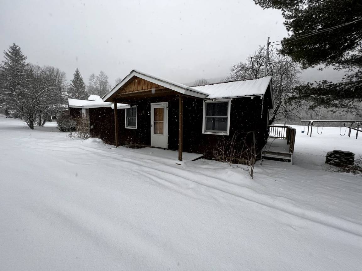 House ∙ 3 Bedrooms ∙ 8 Guests - State of New York