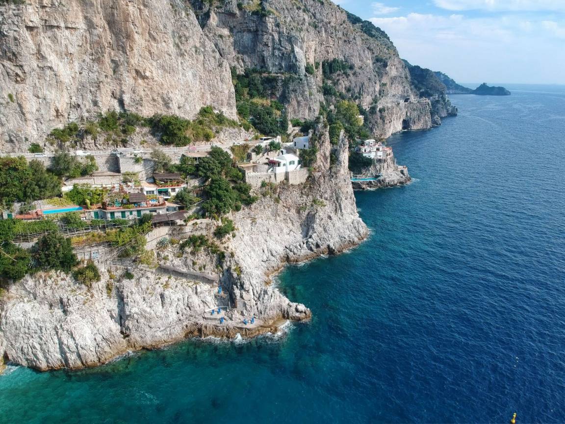 200 M² Villa ∙ 3 Bedrooms ∙ 8 Guests - Positano