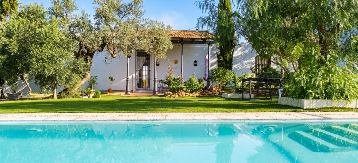 220 M² Villa ∙ 4 Habitaciones ∙ 10 Huéspedes - La Campana