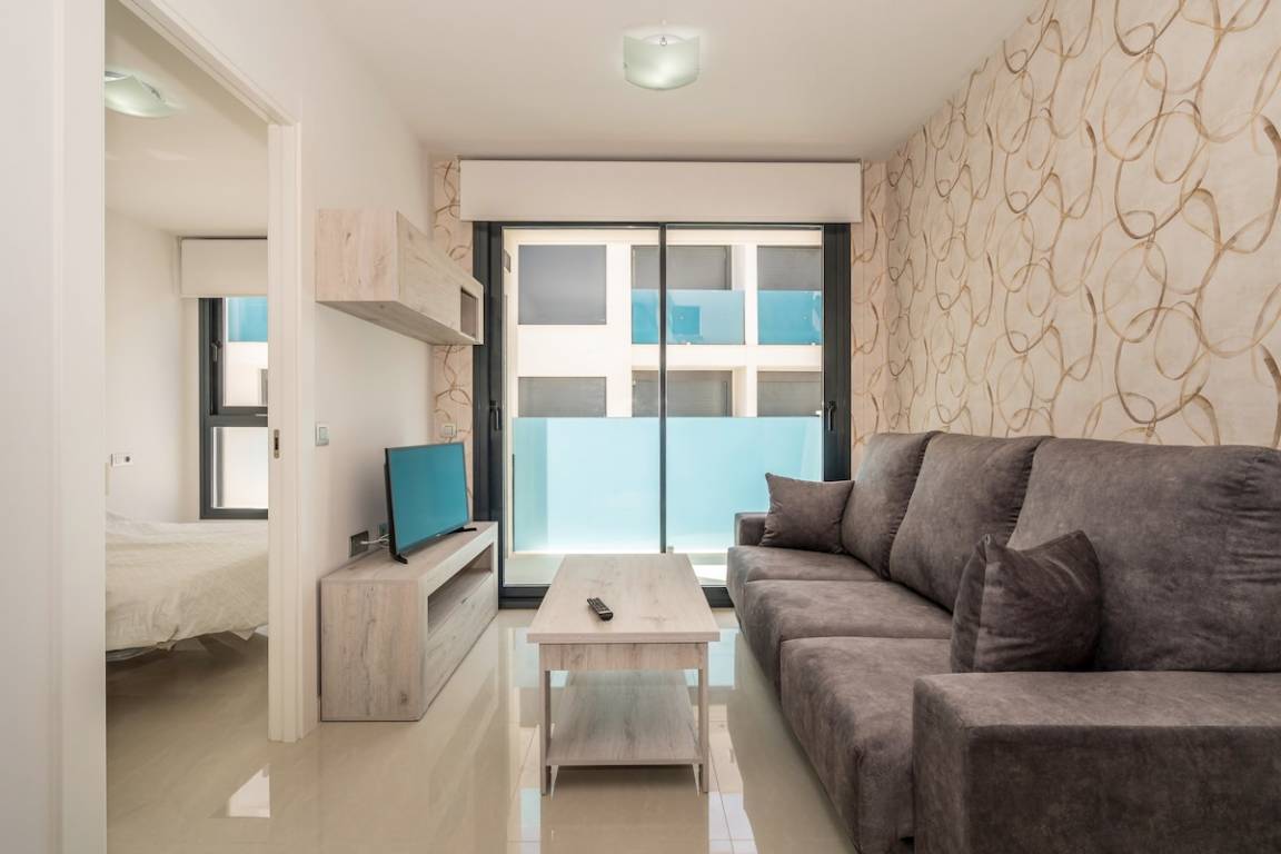 55 M² Apartamento ∙ 2 Habitaciones ∙ 4 Huéspedes - Torrevieja