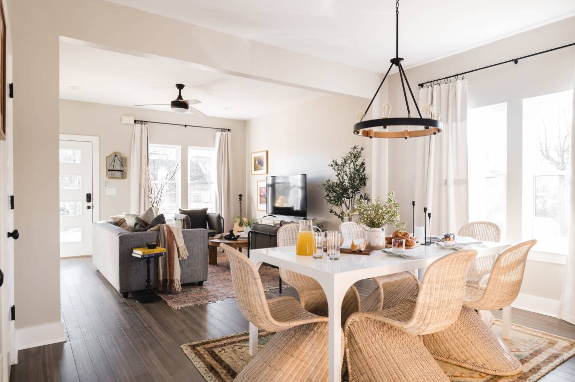 111 M² House ∙ 2 Bedrooms ∙ 8 Guests - Nashville, TN