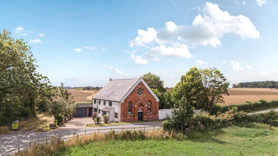 Cottage ∙ 6 Bedrooms ∙ 11 Guests - Lincolnshire