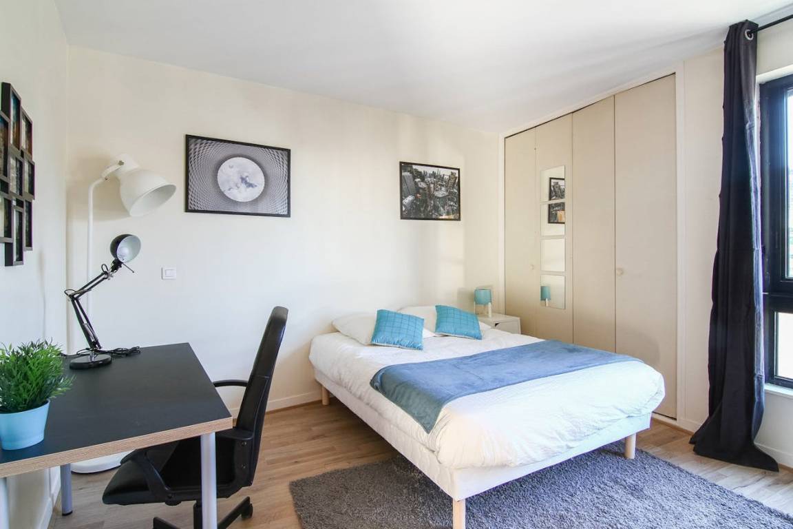 136 M² Chambre Privée ∙ 1 Chambre ∙ 6 Personnes - Marly-le-Roi