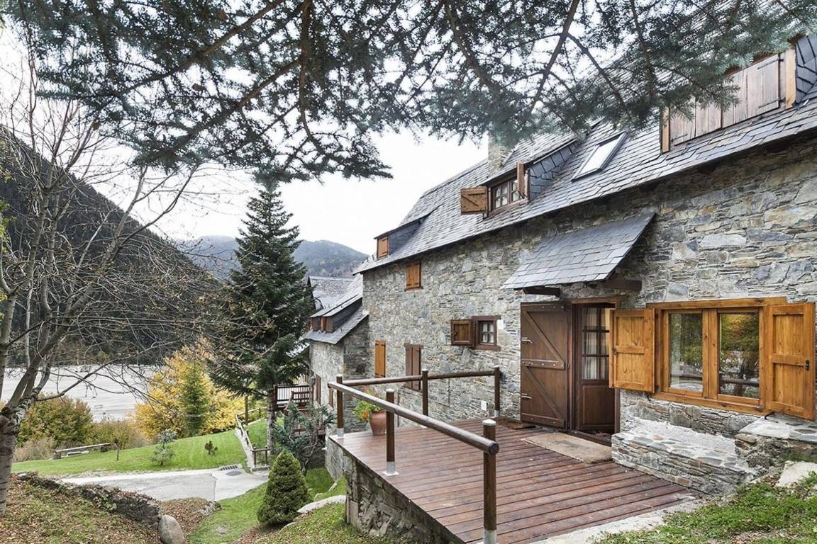 137 M² Casa ∙ 4 Habitaciones ∙ 8 Huéspedes - Baqueira
