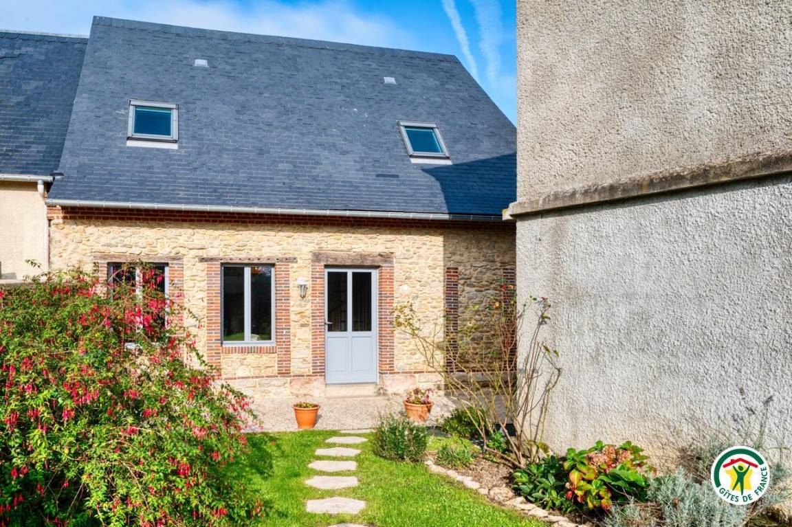67 M² Gîte ∙ 2 Chambres ∙ 4 Personnes - Gournay-en-Bray
