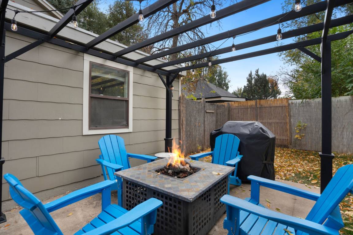 100 M² House ∙ 3 Bedrooms ∙ 6 Guests - Fort Collins, CO