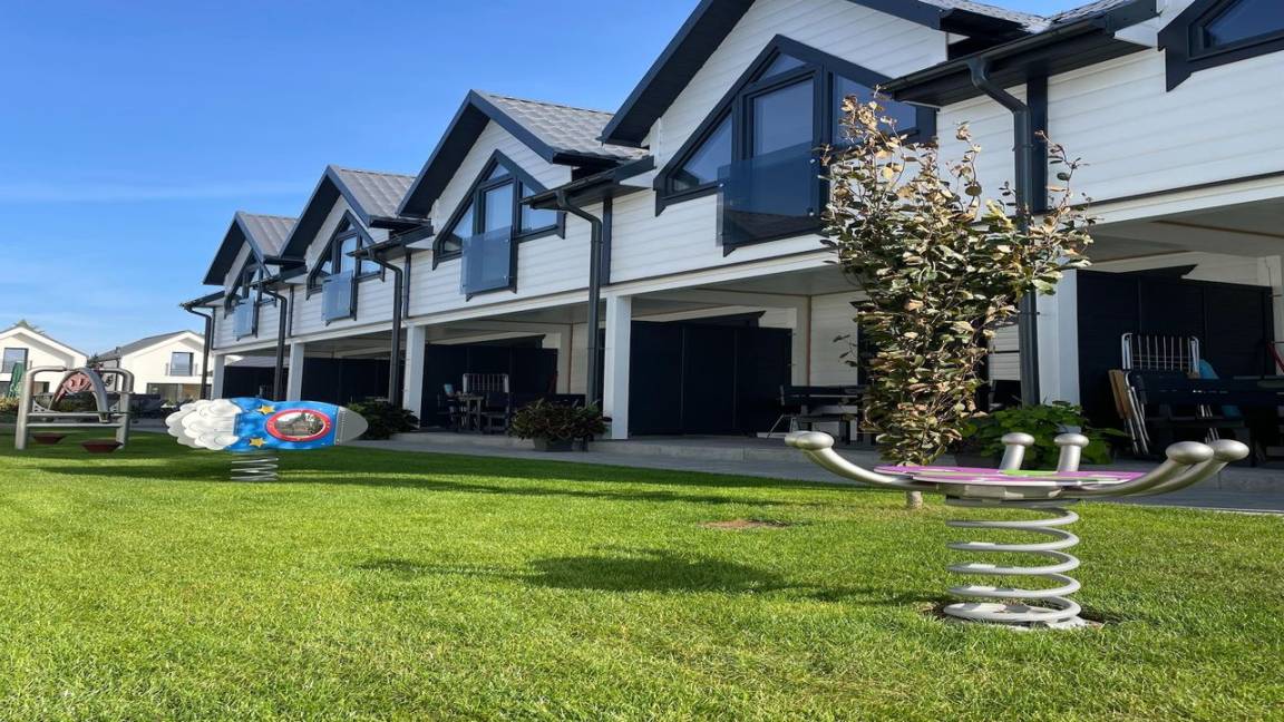 68 M² Ferienhaus ∙ 2 Schlafzimmer ∙ 6 Gäste - Ustronie Morskie