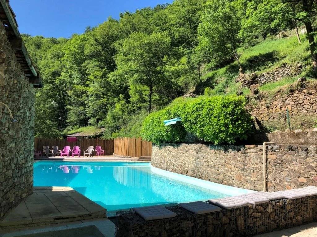 24 M² Tente ∙ 4 Personnes - Cantal