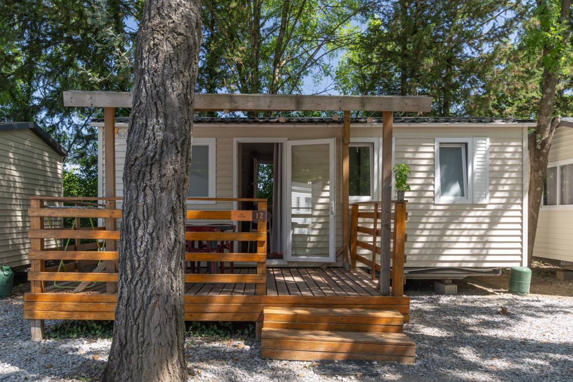 20 M² Camping ∙ 2 Chambres ∙ 4 Personnes - Aubenas