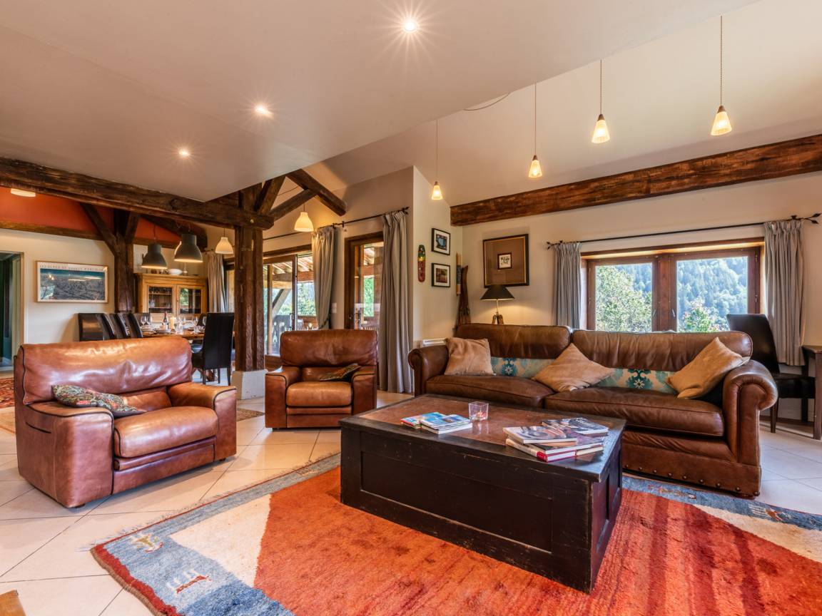 232 M² Apartment ∙ 6 Bedrooms ∙ 17 Guests - Morzine