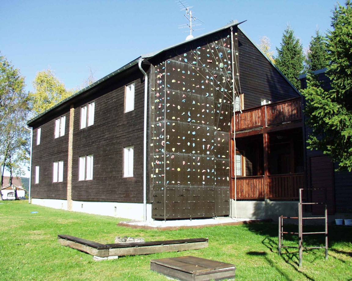 80 M² Ferienwohnung ∙ 3 Schlafzimmer ∙ 8 Gäste - Oberwiesenthal