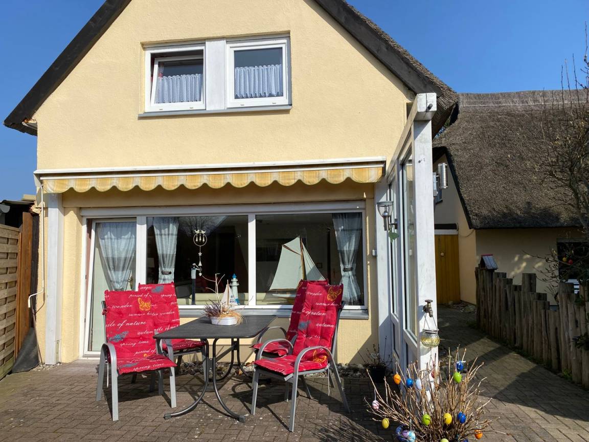 70 M² Ferienhaus ∙ 2 Schlafzimmer ∙ 4 Gäste - Ahrenshoop